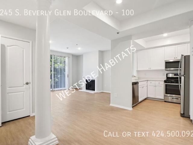2201 Beverly Glen Gorgeous, fully renovated building located in West Los Angeles