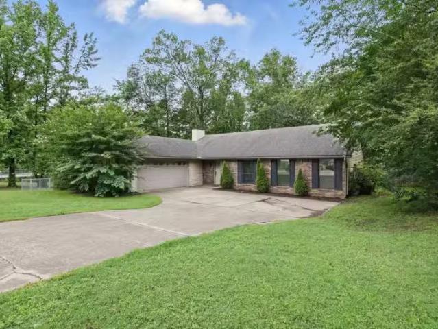 2201 CARYWOOD DR, BRYANT, AR 72022