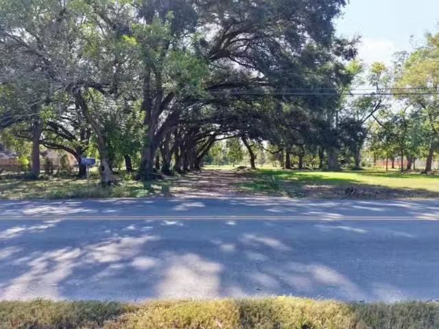 2201 Cedar Bayou Rd, Baytown, TX 77520 MLS 92705027