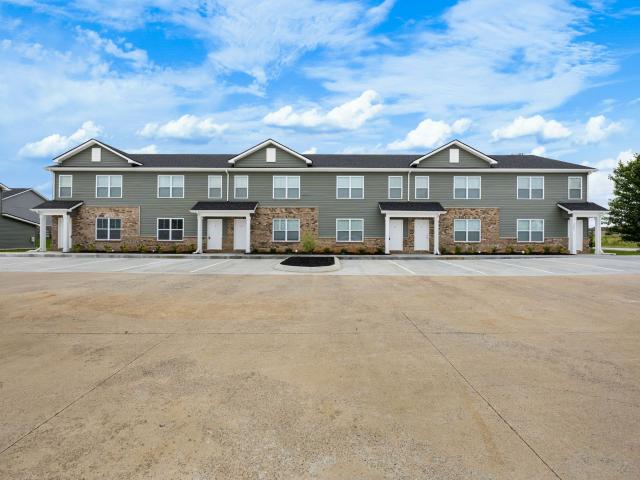 2201 Eldos Trace Cir