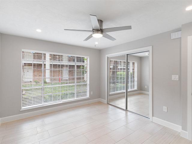 2201 Fountain View Drive 47