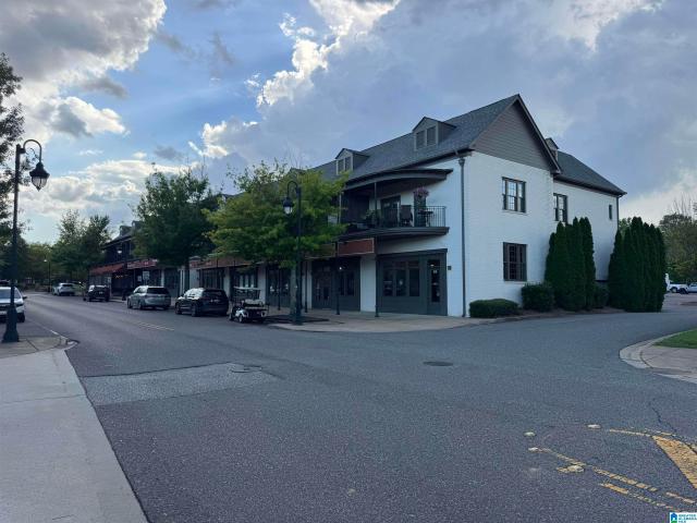 2201 Grand Avenue # 205