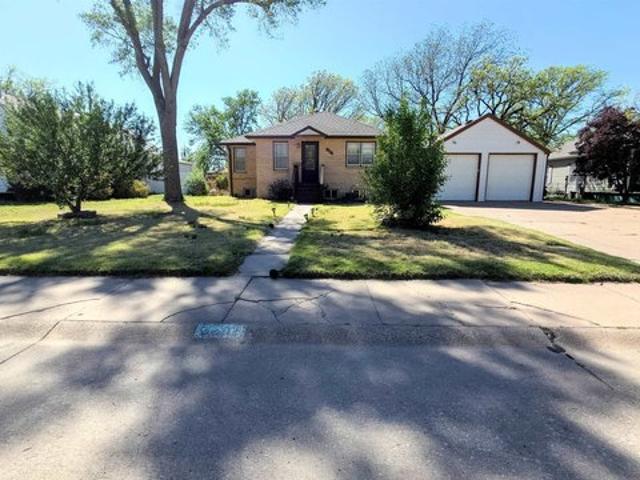 2201 Harrison St, Great Bend, KS 67530
