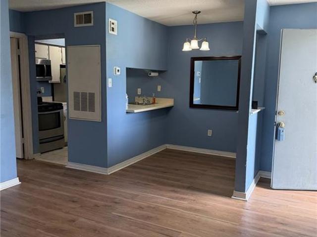 2201 Houma Boulevard # 109