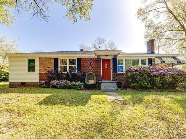 2201 Kennedy St, Columbia, SC 29205
