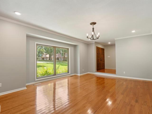 2201 Paula Drive