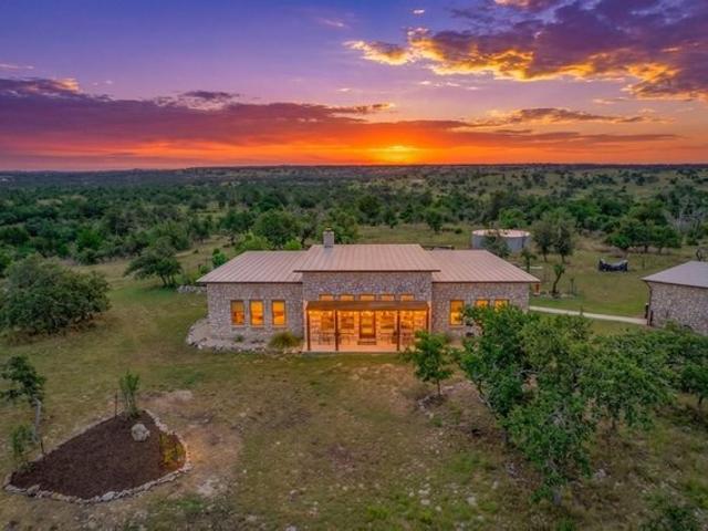 2201 Poverty Hill Ranch Rd, Fredericksburg, TX 78624