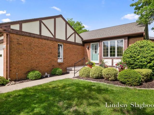 2201 Radcliff Cir SE Unit 96, Grand Rapids, MI 49546