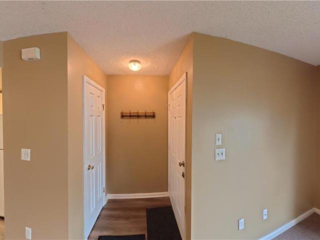 2201 Rock Cliff RCH # A