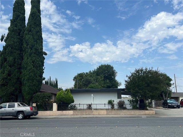 2201 S Towne Ave, Pomona, CA 91766
