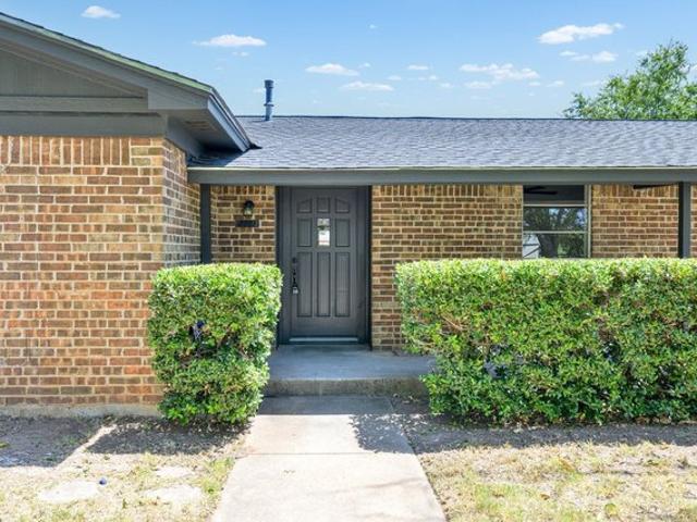2201 SE 22nd Ave, Mineral Wells, TX 76067