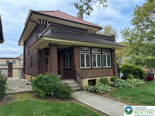 2201 W Gordon Street
