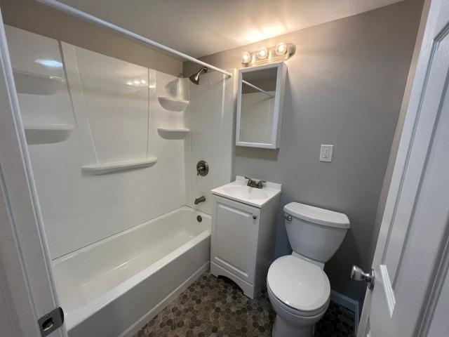 2201 West Chester Pike Apartments 2 Bedroom Apartment for Rent at 2201 W Chester Pike, Broomall, PA 19008