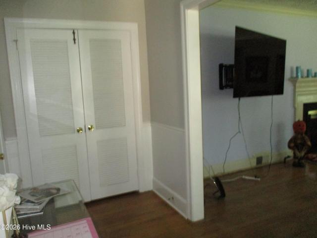 2201 Woodview Road