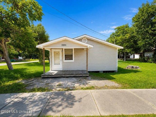 2201 30th St, Gulfport, MS 39501