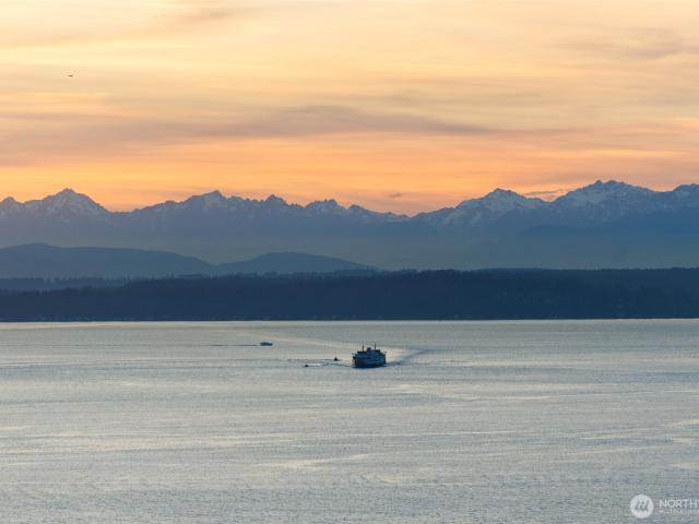 2201 3rd Ave, Unit 2003, Seattle, WA 98121 | MLS #2478 | Compass