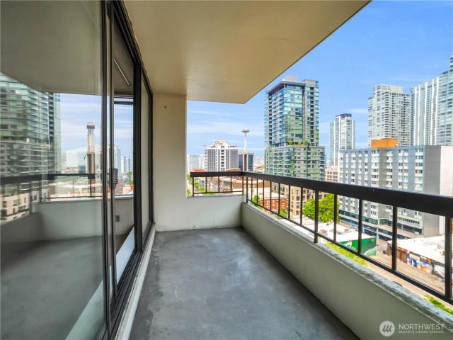 2201 3rd Avenue # 1205
