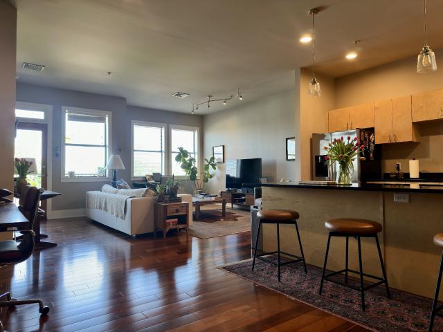 2201 8th Ave S # 406