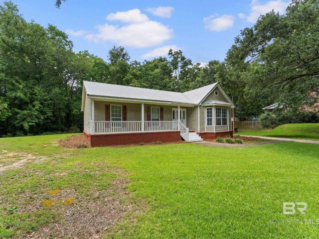 22021 Hillside Loop