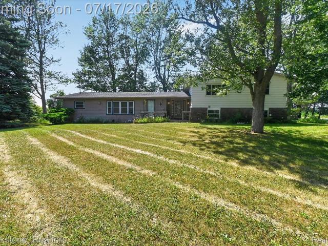 22025 Lakefield Road
