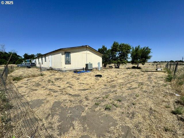 2202 Moyer LN
