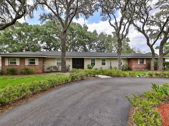 2202 Alder Way, Brandon, FL 33510
