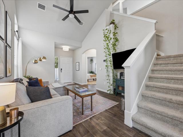 2202 Arborside Dr