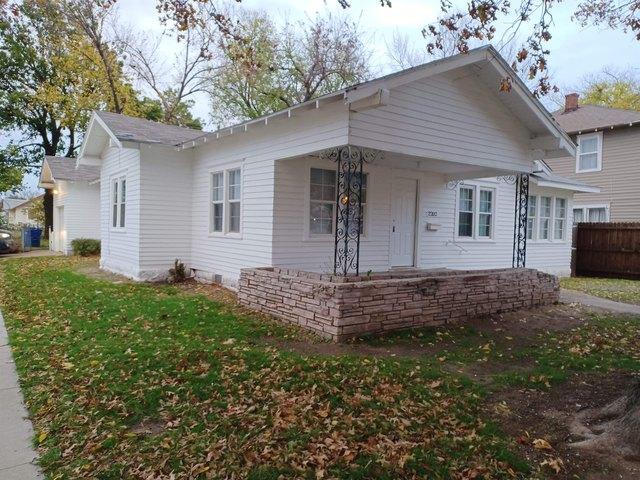 2202 E Maple Ave, Enid, OK 73701