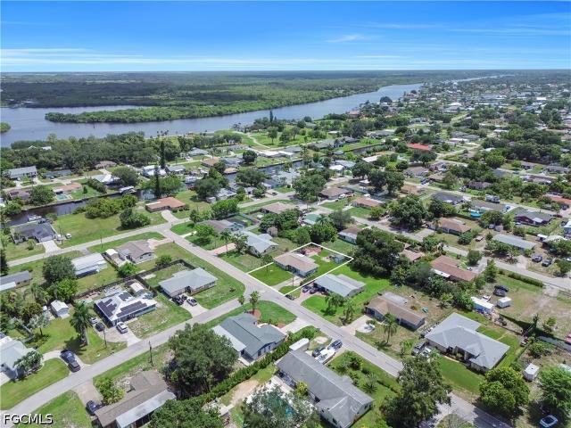 2202 Parkview Dr, Fort Myers, FL 33905 | MLS #2026030