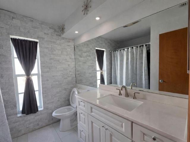 2202 Perry Ave, Spring Hill, FL 34609 | MLS #TB8459 | Compass
