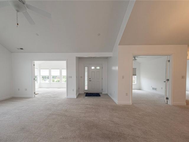 2202 Tudor Dr