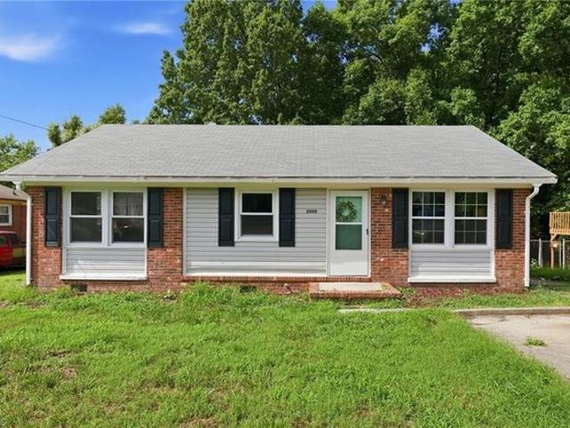 2202 Textile Dr, Greensboro, NC 27405