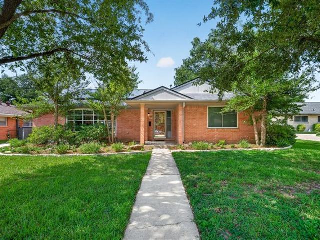 2202 Viking Dr, Houston, TX 77018