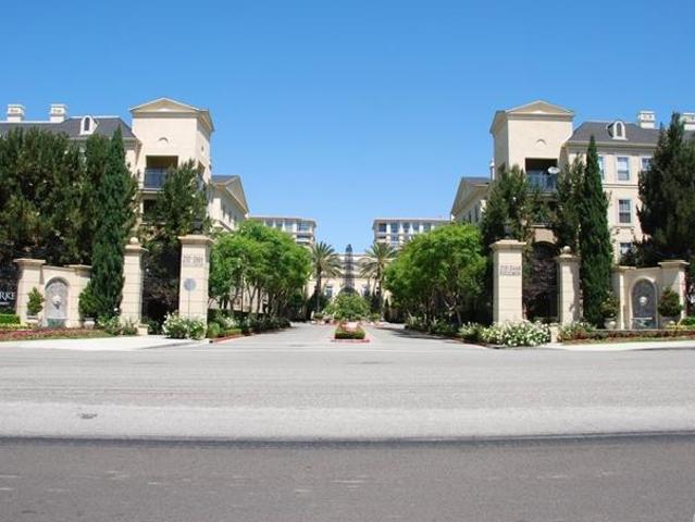 2202 Watermarke Pl, Irvine, CA