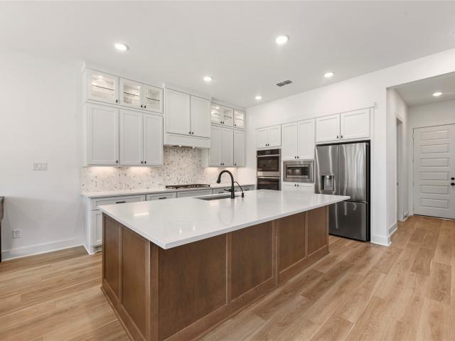 22035 Dahoon Holly Way