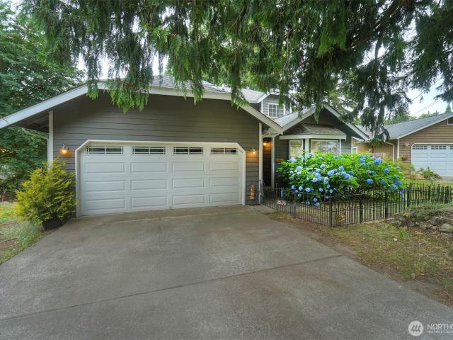 22035 Sea Vista NE