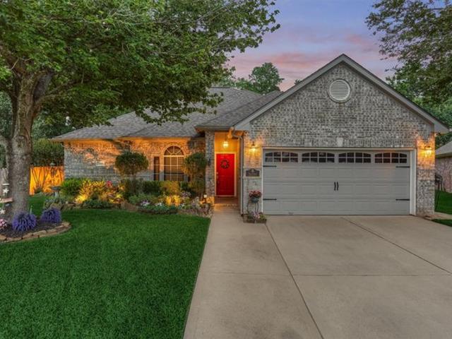 2203 Nicholas Xing, Conroe, TX 77304