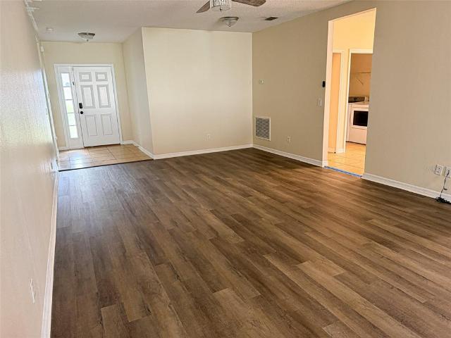 2203 Anoka Way, Leesburg, FL 34748 | MLS #O6370 | Compass