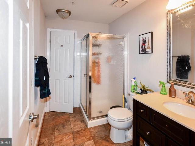 2203 B Falls Gable Lane # B