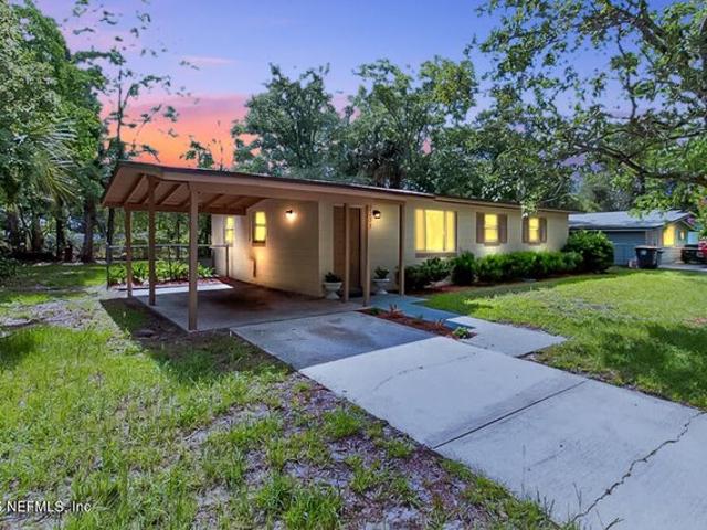 2203 Betsy Dr, Jacksonville, FL 32210