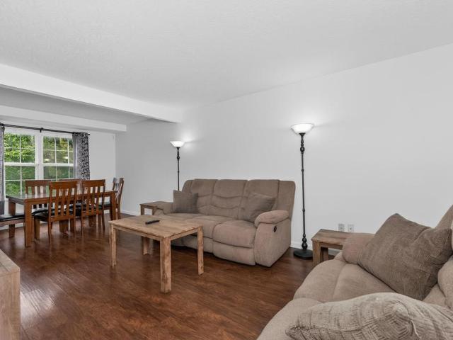 2203 Custer Lane