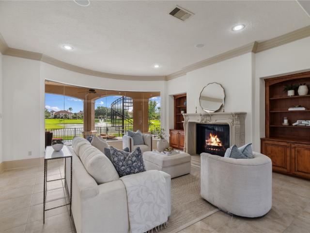 2203 Capri Isle Court