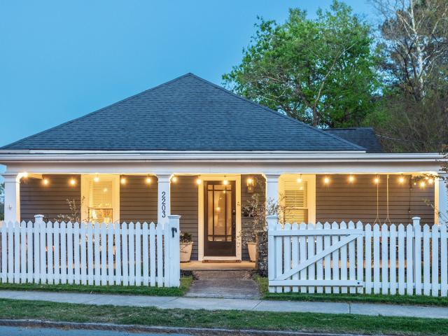 2203 Chapel Hill Road