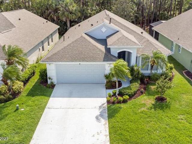 2203 Chinaberry Circle, Palm Bay, FL 32909