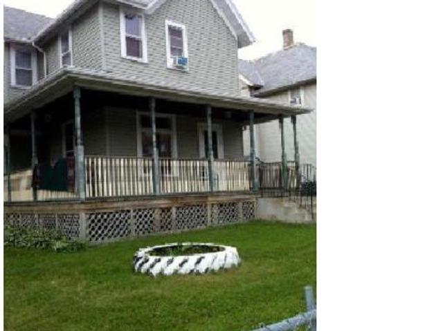 2203 Chicago Ave, Minneapolis, MN 55404
