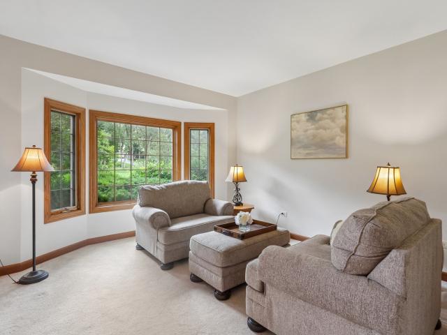 2203 Crystal Way