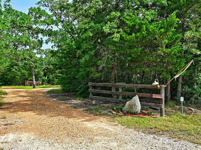 2203 Dead End Lane