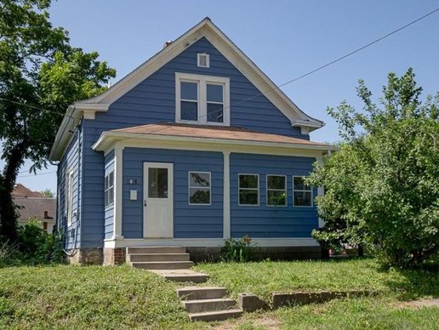 2203 E 37th St, Kansas City, MO 64109