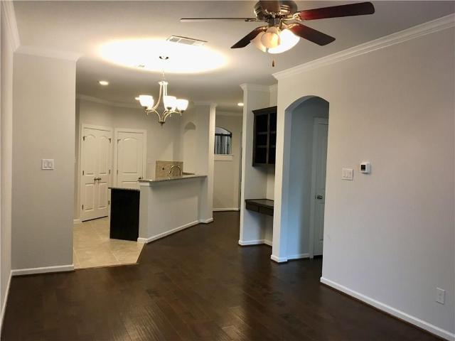 2203 Highland Villa Lane