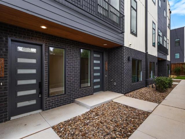 2203 Hondo Ave, Unit 206, Dallas, TX 75219 | MLS #21240